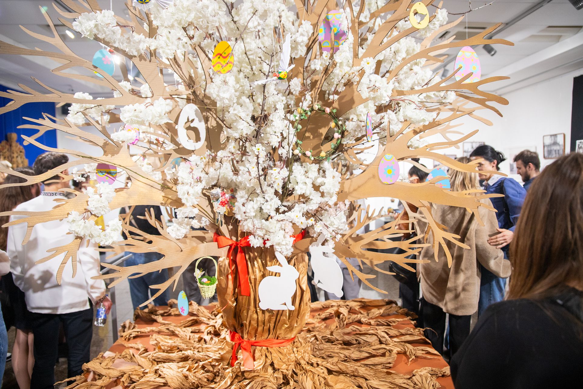 У Києві відкрилася виставка до Великодніх свят